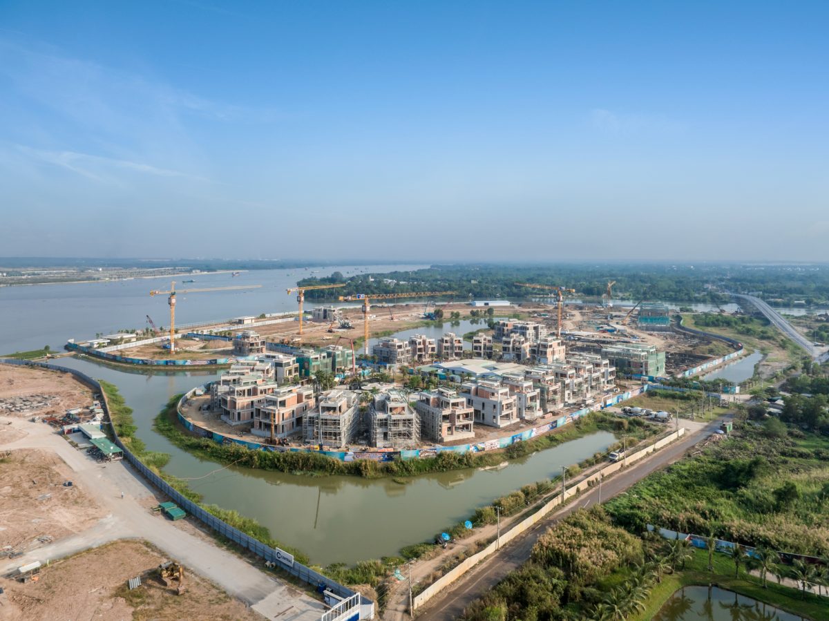 CONSTRUCTION PROGRESS UPDATE IN DECEMBER 2023: 31 VILLAS AT THE RIVUS ...