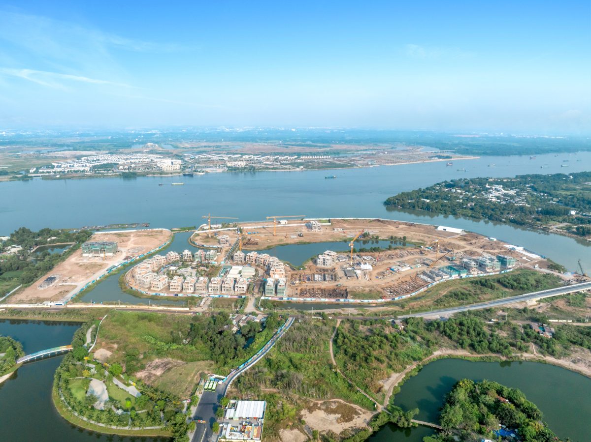 CONSTRUCTION PROGRESS UPDATE IN DECEMBER 2023: 31 VILLAS AT THE RIVUS ...